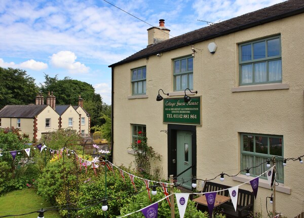 Wortley Cottage Guest House - Sheffield, UK