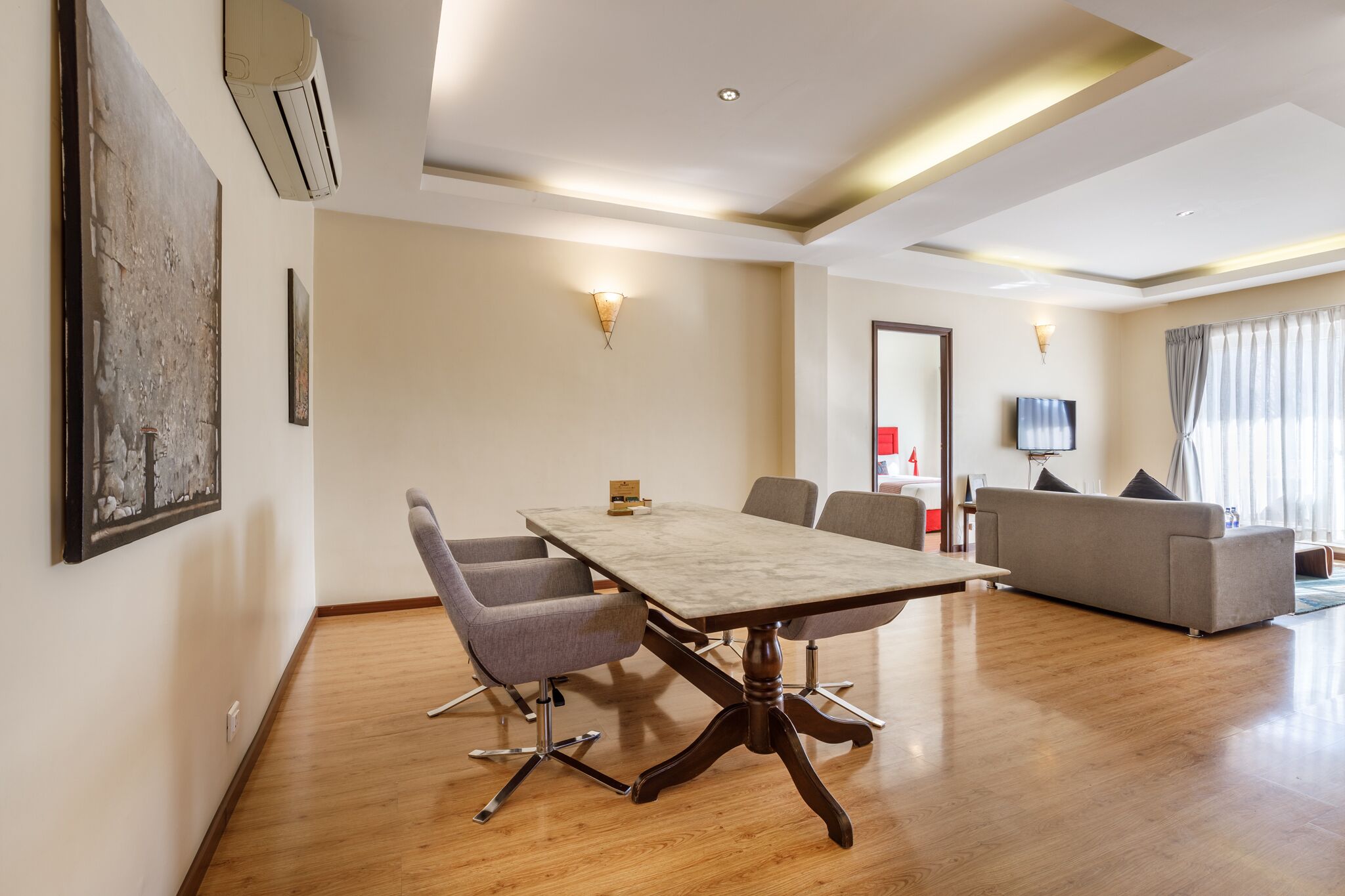 2 Bedroom Residence Apartment | Opções para refeição no quarto