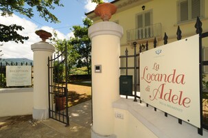 Entrada do alojamento