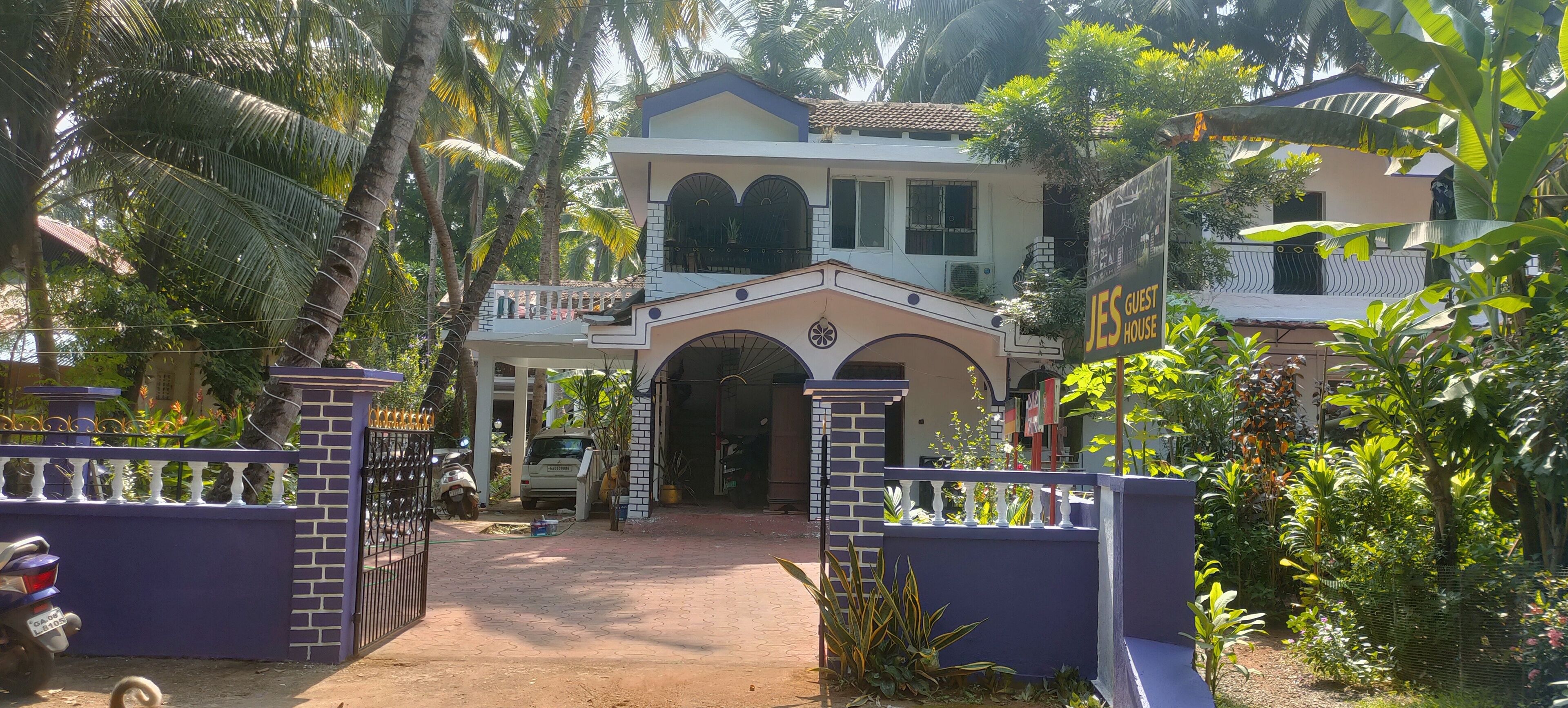 Fachada da propriedade