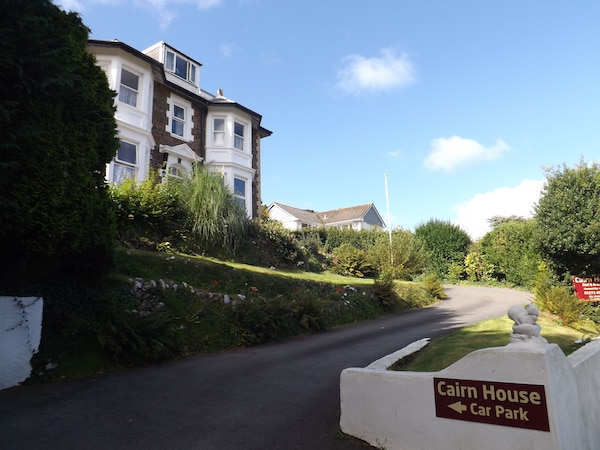 Cairn House - Ilfracombe