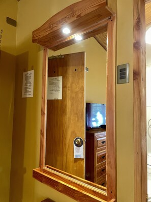 Roupa de alta qualidade, Wi-fi grátis, roupa de cama fornecida 