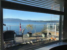 Suíte, 1 cama Queen e sofá-cama, vista para o oceano | Vista do quarto