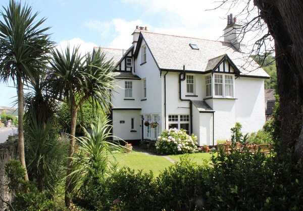 Longmead House - Lynton