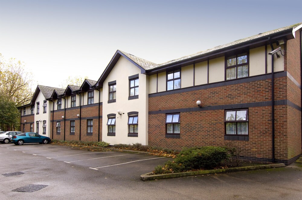 Premier Inn Stockport South - Stockport