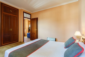 Suíte estúdio júnior | Wi-Fi de cortesia, roupa de cama