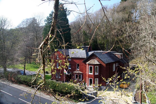 Lledr House - Hostel - Wales