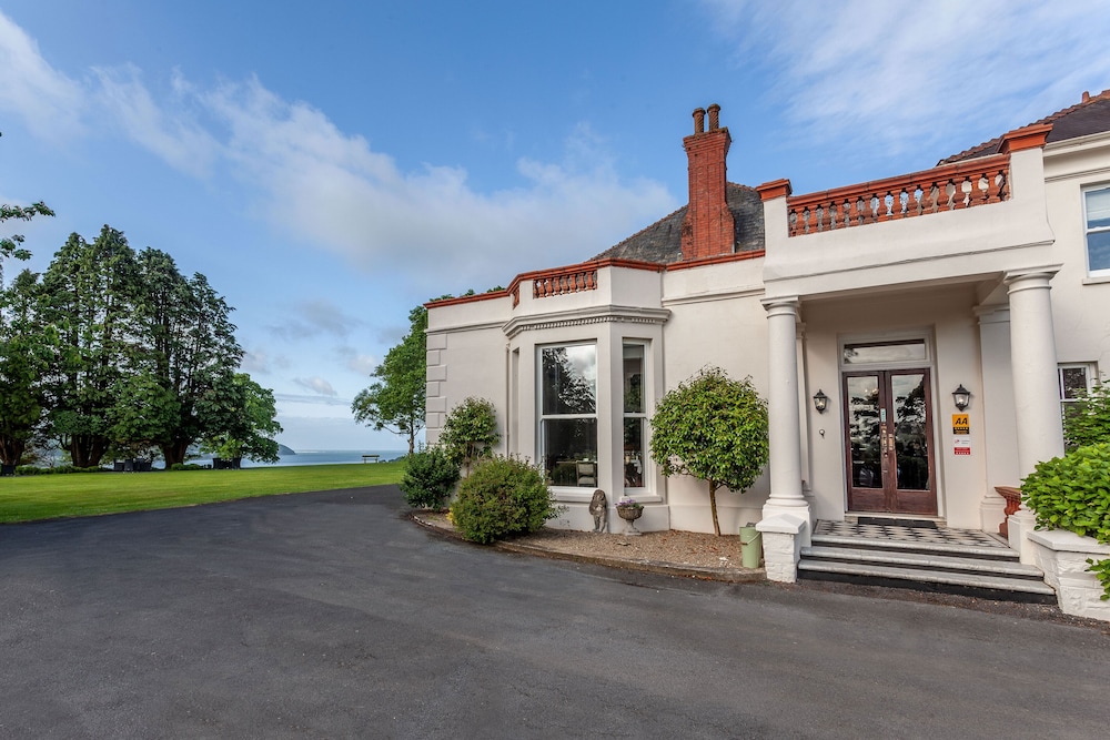 Mansion House Llansteffan - Pembrokeshire