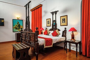 Heritage Old World | Frigobar, escrivaninha, Wi-Fi de cortesia, roupa de cama