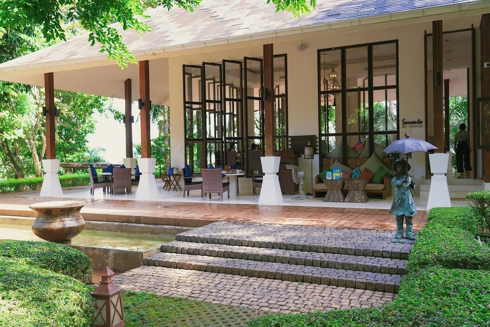 The Blue Sky Resort Ranong - Ranong