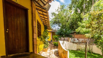 Quarto casal básico | Sacada
