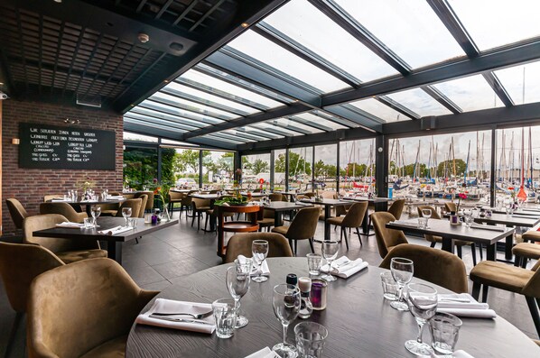 Almoço e jantar, culinária francesa