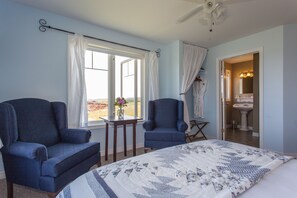 Quarto Superior, 1 cama queen-size, vista para o oceano (Sunrise) | Com decoração personalizada, com mobília individualizada, Wi-fi grátis 