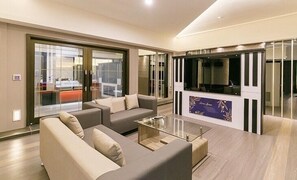 Quarto Duplo Design (Run of house, without massage chair) | Roupa de alta qualidade, edredões de penas, minibar grátis 