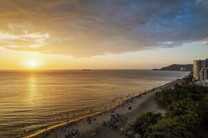 Na praia
