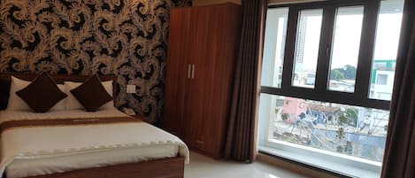 Quarto superior | Frigobar, escrivaninha, Wi-Fi de cortesia