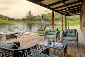 Superior 3 bedroom Self-Catering and pool | Terraço/pátio
