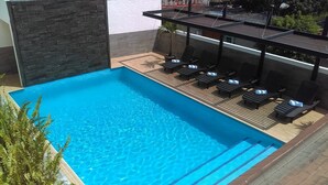 Piscina externa