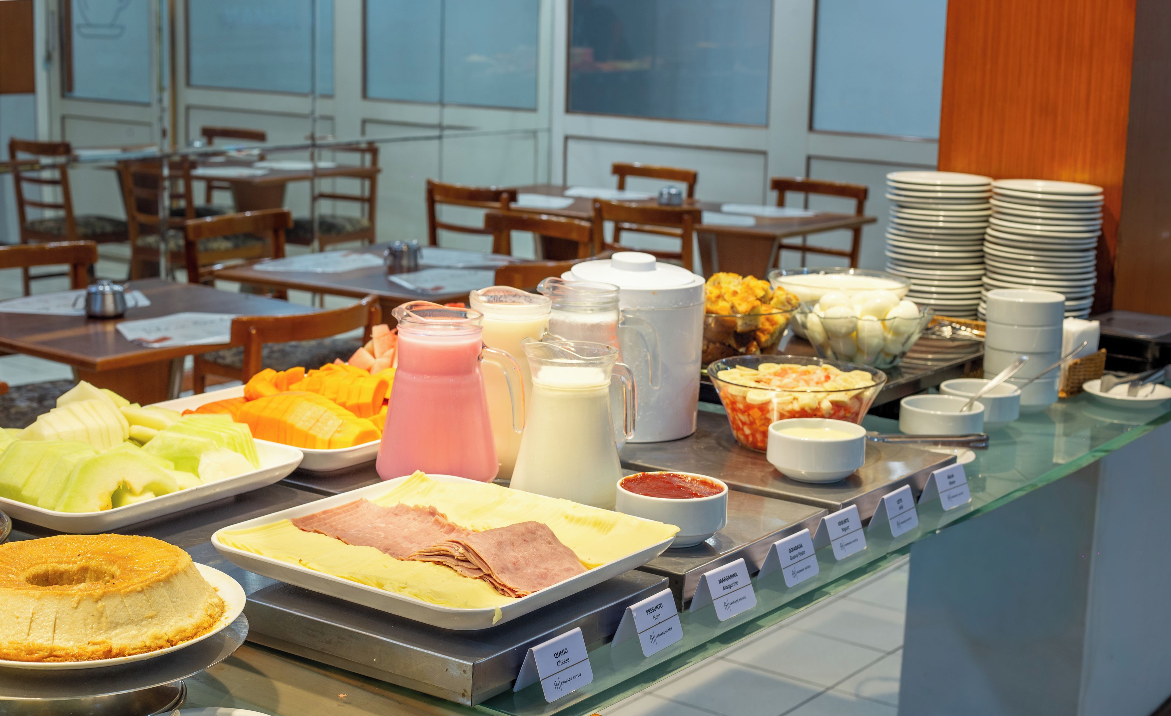 Pequeno-almoço tipo buffet diário incluído 