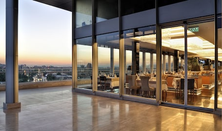 Fachada. Latanya Hotel Ankara