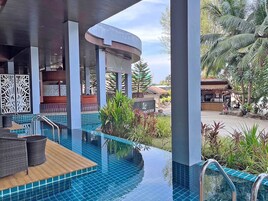 Quarto de Luxo, em frente à praia (1st Floor) | Roupa de alta qualidade, minibar, cofre com capacidade para portátil 