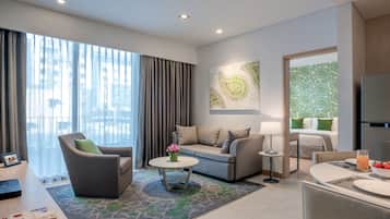 Roupa de alta qualidade, cofre no quarto, com mobília individualizada