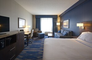 Suíte, 1 cama King e sofá-cama | Cofres nos quartos, escrivaninha, cortinas blackout