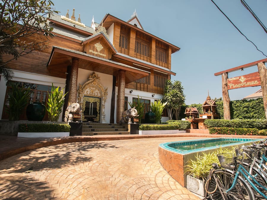 Fachada da propriedade