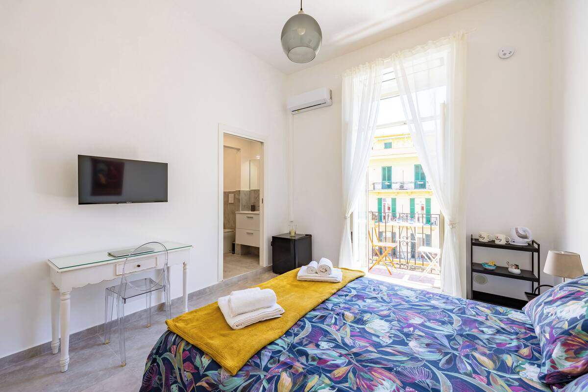 Quarto Duplo | Roupa de cama fornecida