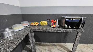 Pequeno-almoço tipo buffet diário incluído