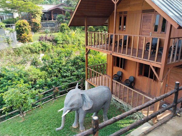 Hally Batulayang - Cisarua