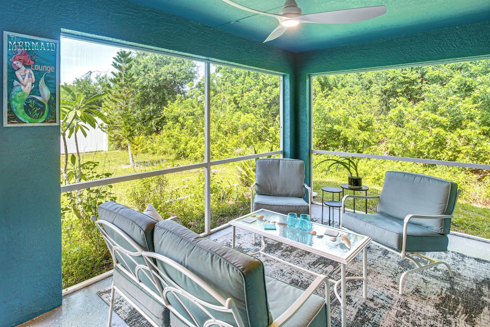 Swim, Golf & Hike: Family Home In Rotonda West! - Manasota Key, FL