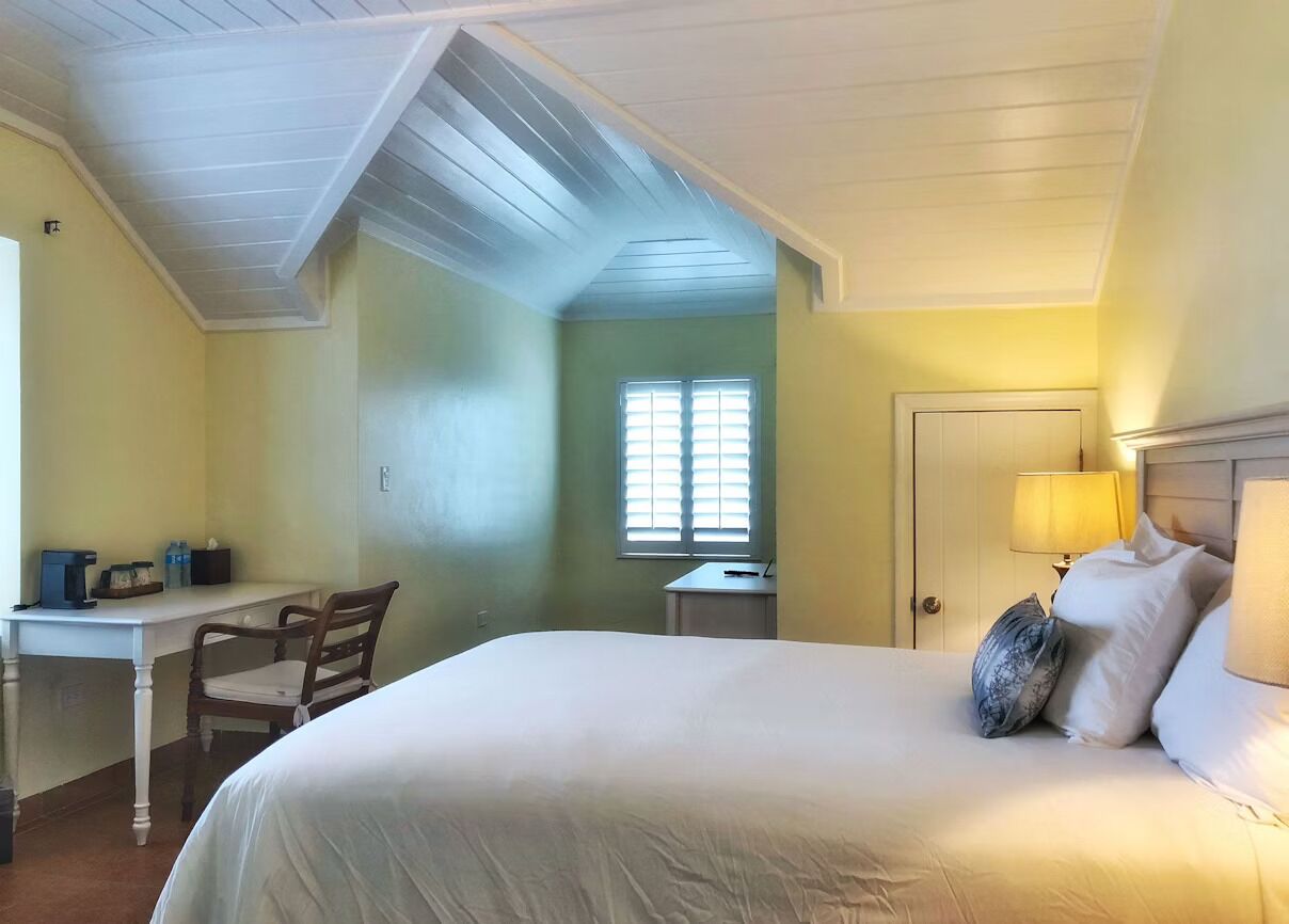 Classic Room With Access To Outdoor Pool Blends Comfort With Historic Appeal - Saint Croix