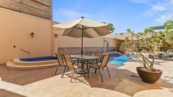 Villa | Refeições ao ar livre