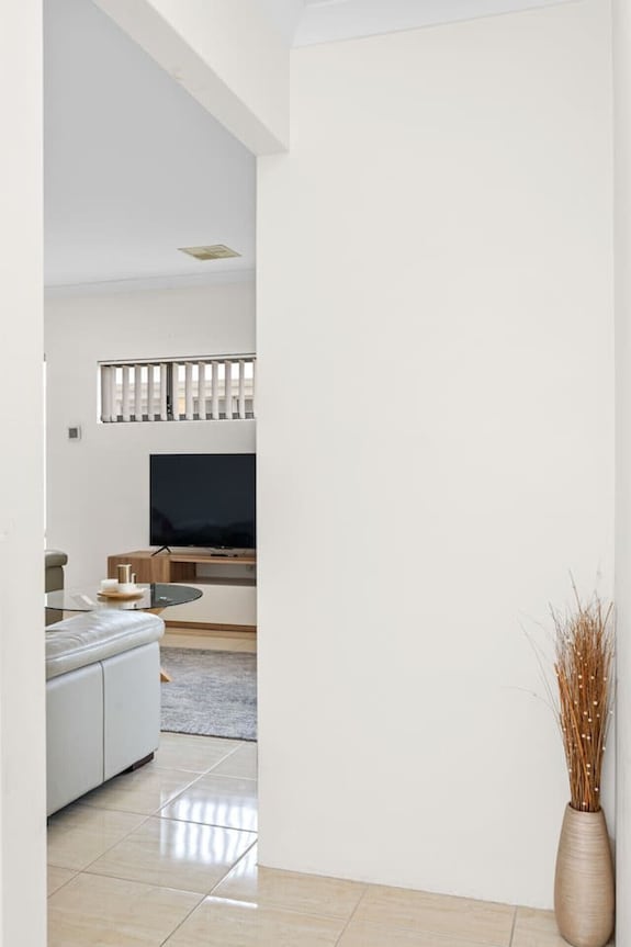 Modern & Spacious In Alkimos! - Yanchep