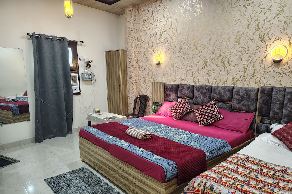 Quarto Quádruplo Deluxe | Quartos insonorizados, Wi-fi grátis