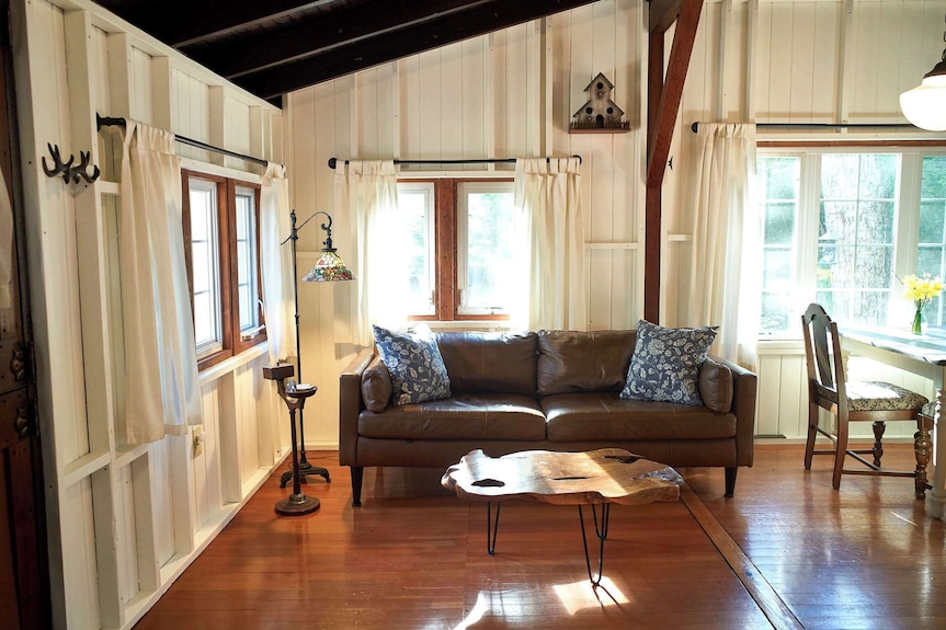 Woodside Cabin In Delaware Water Gap - Crater Lake, Layton