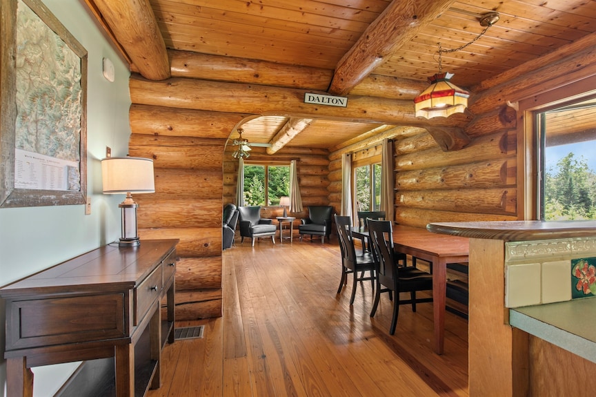 Mountain View Log Cabin In The White Mountains - Santa's Village, Jefferson