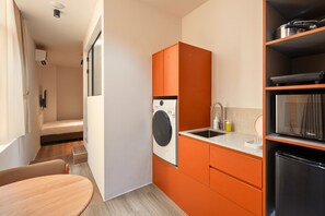 Estúdio Executivo, 1 cama queen-size | Cozinha privada