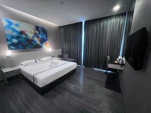 Quarto Deluxe | Secretária, ferro/tábua de engomar, Wi-fi grátis