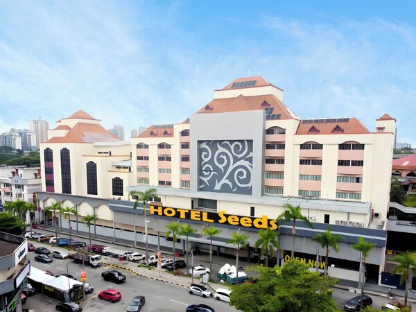 Seeds Hotel Premier Sri Petaling - Kajang