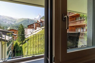 Apartamento, vista para a montanha | Terraço/pátio interior