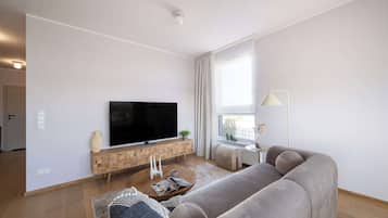 Apartamento Exclusivo, 2 quartos, varanda, vista para o mar | Sala