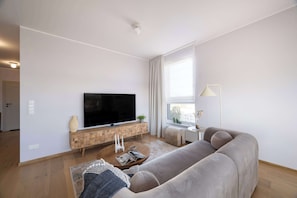 Apartamento Exclusivo, 2 quartos, varanda, vista para o mar | Sala