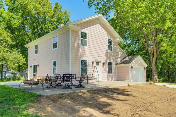 Walk To Winery! Home W/ Patio & Yard In Holt - Kearney, MO