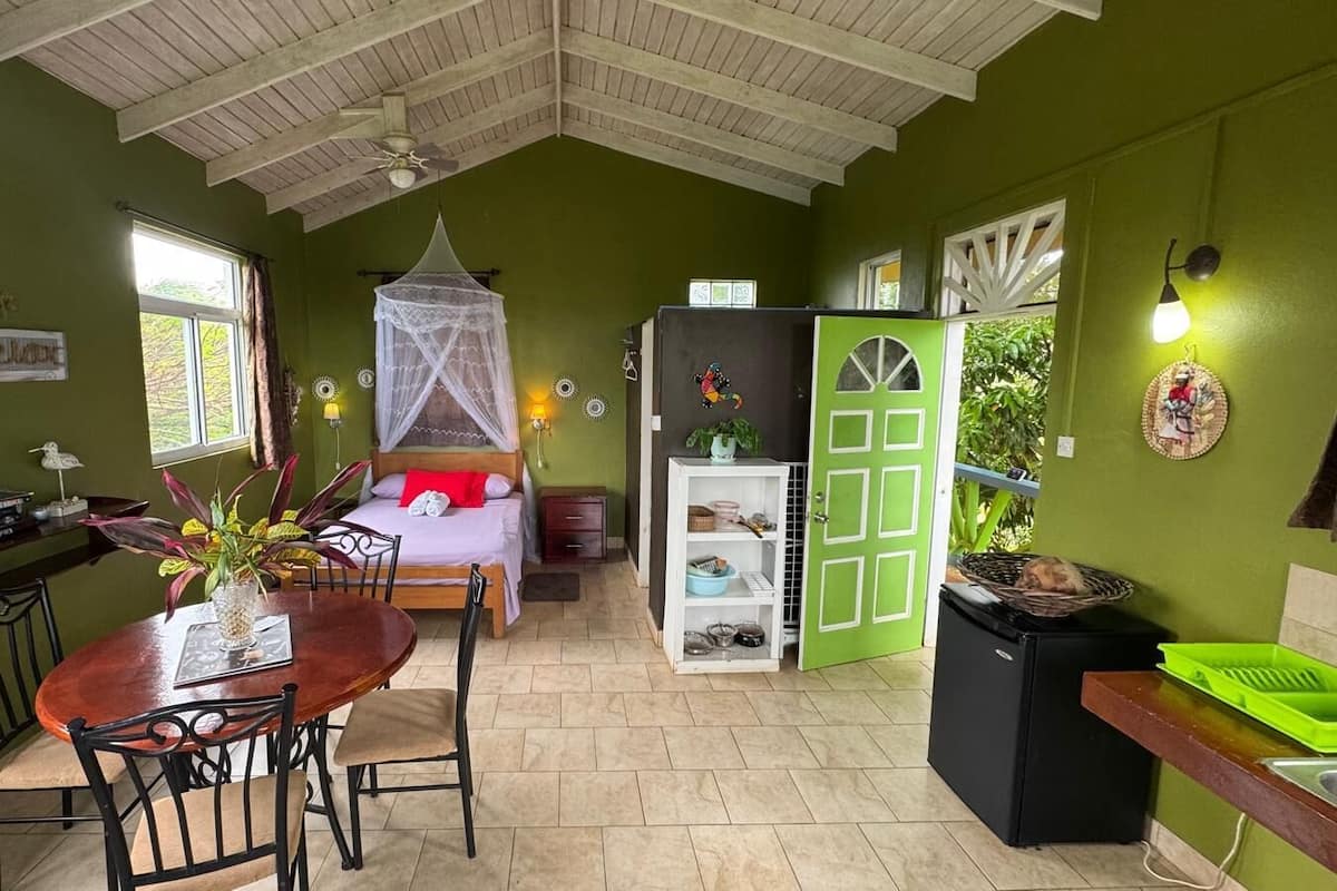 Estúdio, varanda, vista para o jardim | Wi-fi grátis