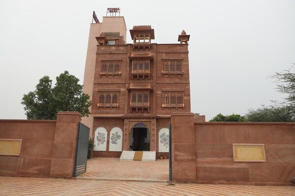 Pithoragarh Resort - Jodhpur