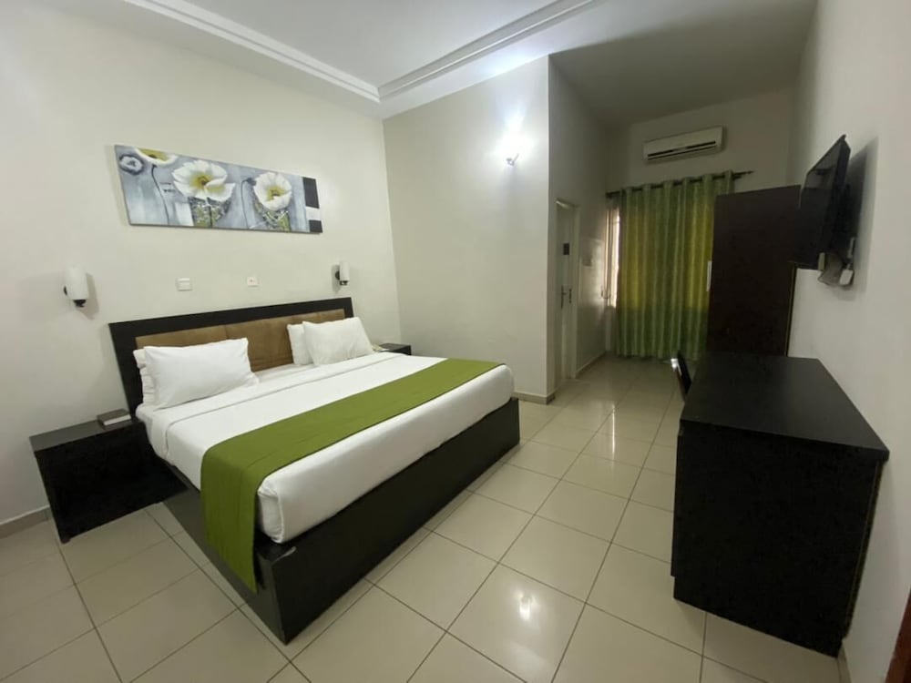 Stanzel Grand Resort - Abuja