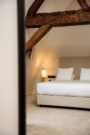 Suíte básica | Roupas de cama premium, camas com colchões pillow-top