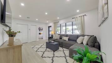 Casa (3 Bedrooms) | Parte interna